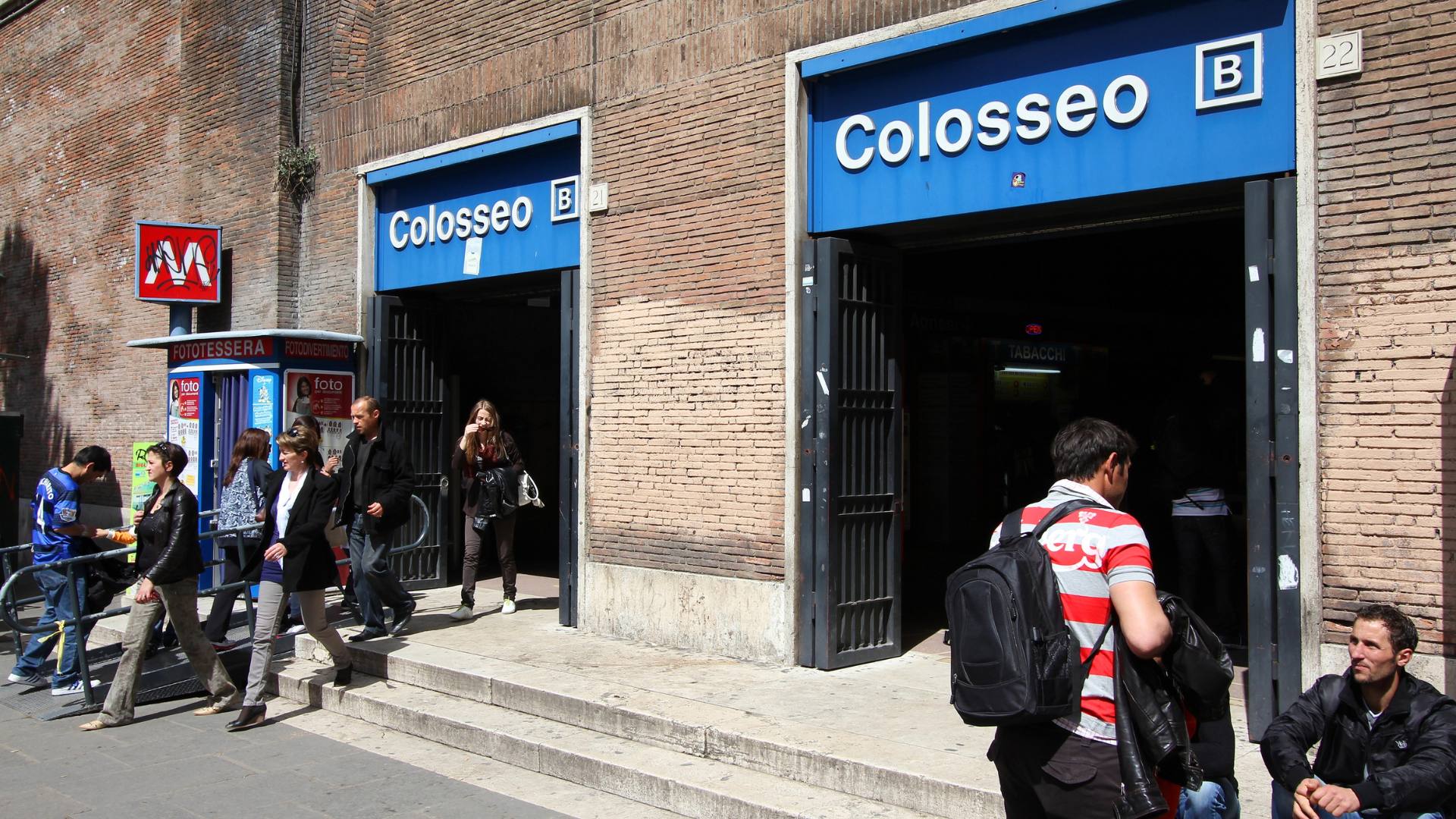 Rome Metro: Full Map, Routes, Lines & Best Travel Passes