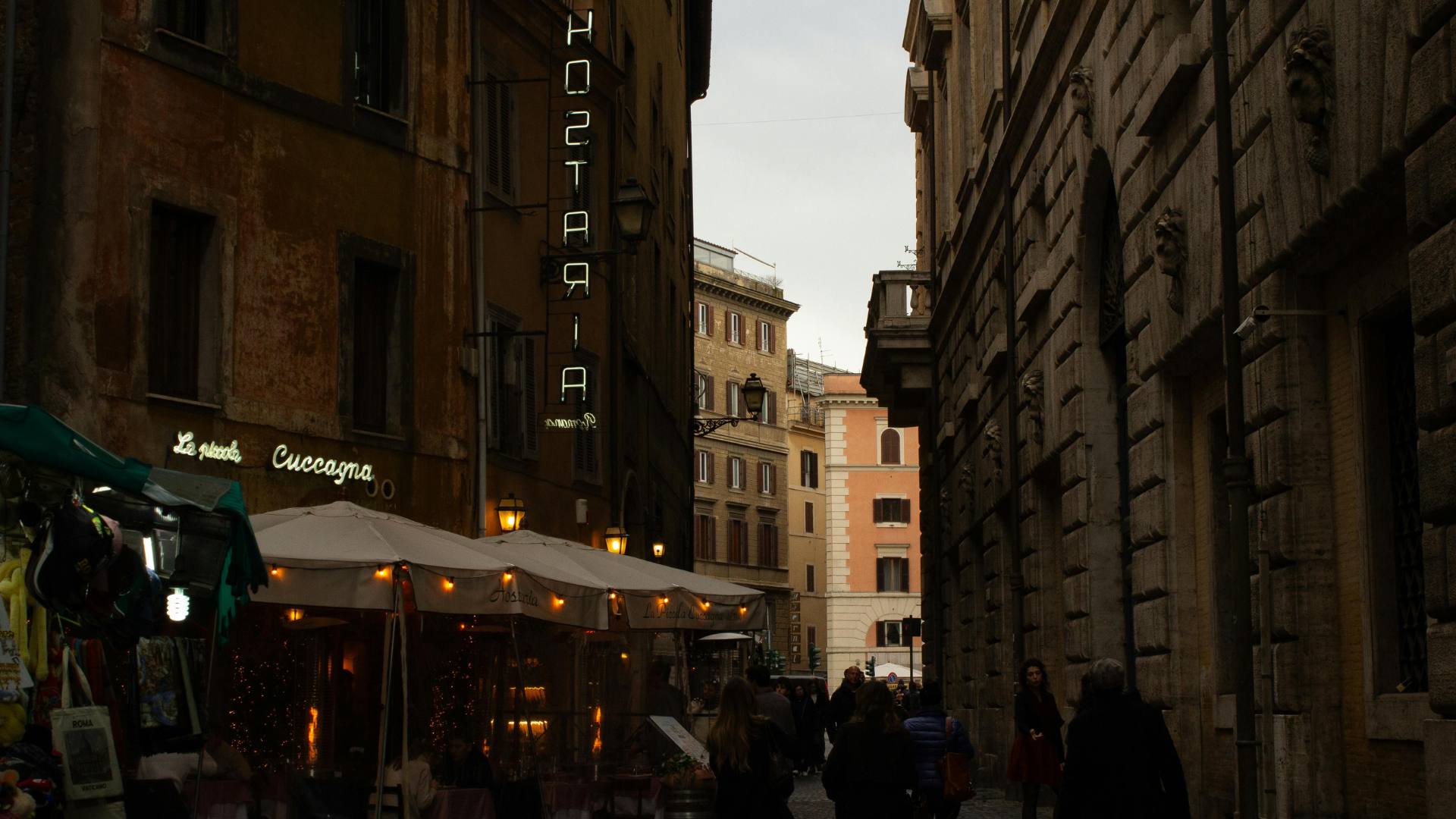 Rome Bars & Pubs: Top 5 Nightlife Neighbourhoods